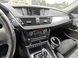 Grey BMW X1 2013 in Kuldiga, with an engine capacity of 2.00 L and mileage of 216 thousand km for 8800 €, photo 11 on AUTOMOTO.COM.LV