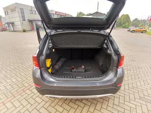 Grey BMW X1 2013 in Kuldiga, with an engine capacity of 2.00 L and mileage of 216 thousand km for 8800 €, photo 20 on AUTOMOTO.COM.LV