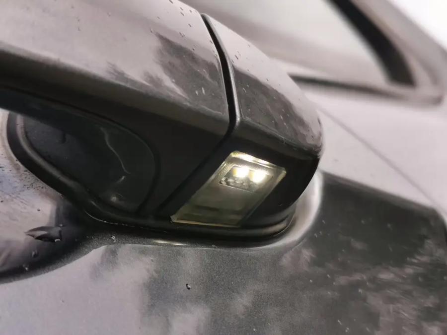 Grey BMW X1 2013 in Kuldiga, with an engine capacity of 2.00 L and mileage of 216 thousand km for 8800 €, photo 23 on AUTOMOTO.COM.LV