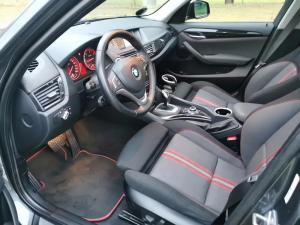 Grey BMW X1 2013 in Kuldiga, with an engine capacity of 2.00 L and mileage of 281 thousand km for 8400 €, photo 10 on AUTOMOTO.COM.LV