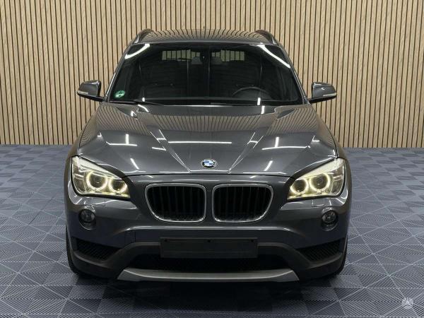 Pelēks BMW X1 2013 Marijampole, ar dzinēja tilpumu 2.00 L un nobraukumu 277 tūkst. km par 7400 €, foto 4 vietnē AUTOMOTO.COM.LV