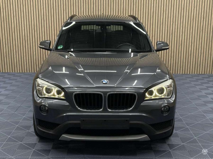 Pelēks BMW X1 2013 Marijampole, ar dzinēja tilpumu 2.00 L un nobraukumu 277 tūkst. km par 7400 €, foto 5 vietnē AUTOMOTO.COM.LV