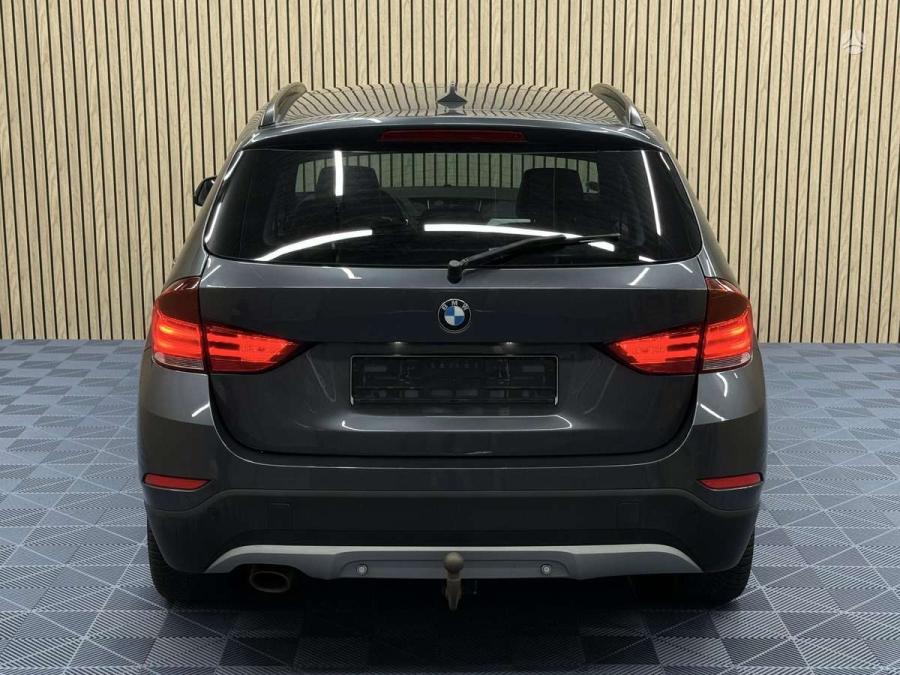 Pelēks BMW X1 2013 Marijampole, ar dzinēja tilpumu 2.00 L un nobraukumu 277 tūkst. km par 7400 €, foto 8 vietnē AUTOMOTO.COM.LV