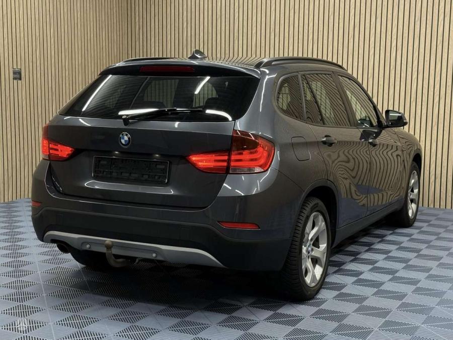 Pelēks BMW X1 2013 Marijampole, ar dzinēja tilpumu 2.00 L un nobraukumu 277 tūkst. km par 7400 €, foto 9 vietnē AUTOMOTO.COM.LV