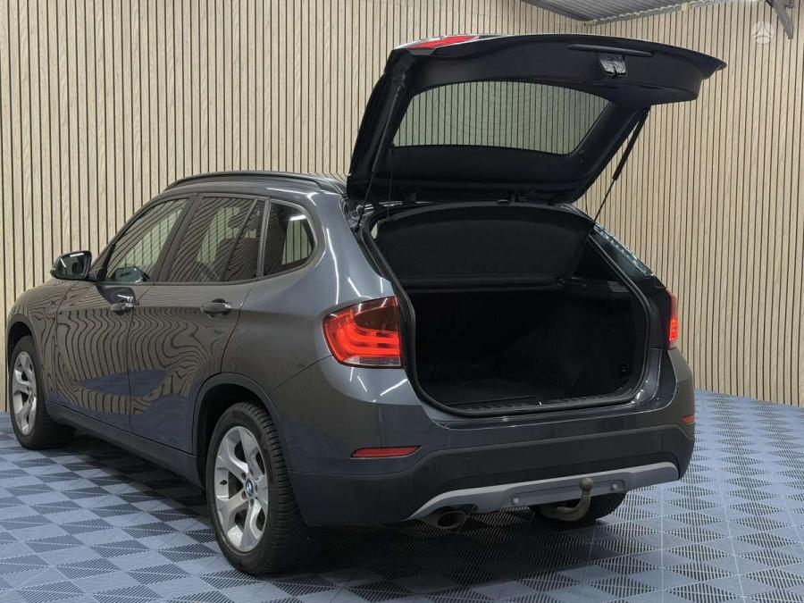 Pelēks BMW X1 2013 Marijampole, ar dzinēja tilpumu 2.00 L un nobraukumu 277 tūkst. km par 7400 €, foto 14 vietnē AUTOMOTO.COM.LV