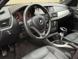 Pelēks BMW X1 2013 Marijampole, ar dzinēja tilpumu 2.00 L un nobraukumu 277 tūkst. km par 7400 €, foto 23 vietnē AUTOMOTO.COM.LV