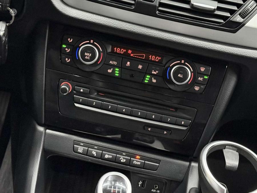 Pelēks BMW X1 2013 Marijampole, ar dzinēja tilpumu 2.00 L un nobraukumu 277 tūkst. km par 7400 €, foto 29 vietnē AUTOMOTO.COM.LV