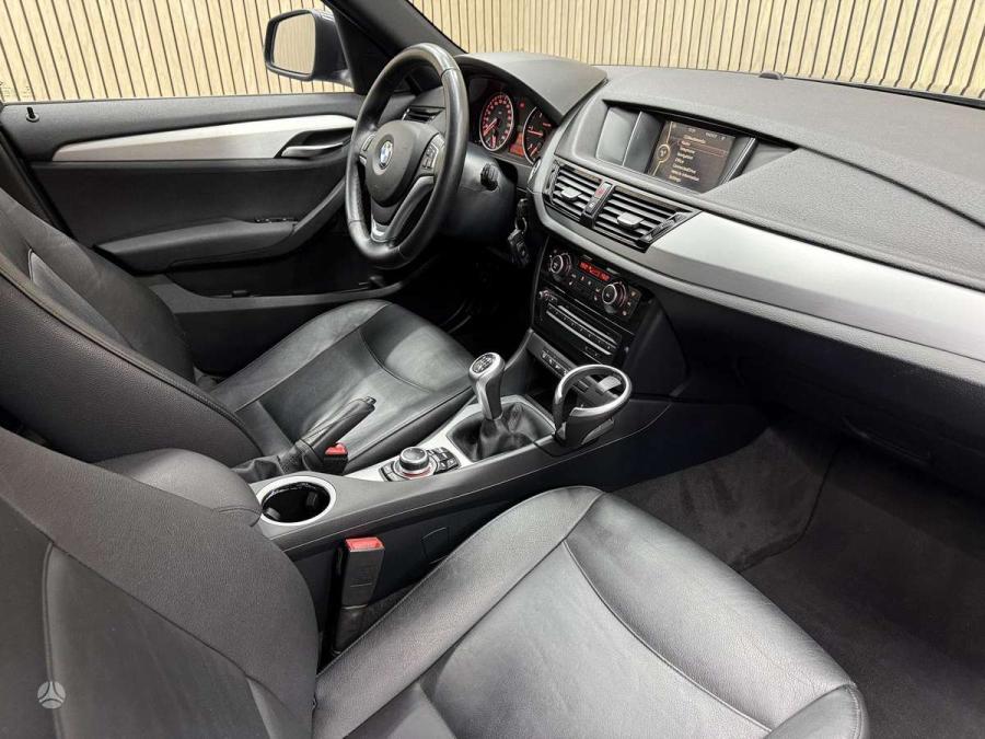 Pelēks BMW X1 2013 Marijampole, ar dzinēja tilpumu 2.00 L un nobraukumu 277 tūkst. km par 7400 €, foto 31 vietnē AUTOMOTO.COM.LV