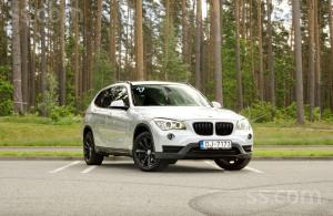 Pelēks BMW X1 2013 Rīga, ar dzinēja tilpumu 2.00 L un nobraukumu 275 tūkst. km par 6590 €, foto 3 vietnē AUTOMOTO.COM.LV