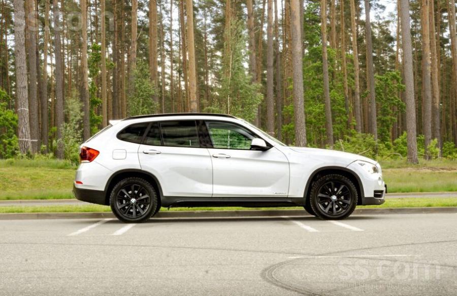Pelēks BMW X1 2013 Rīga, ar dzinēja tilpumu 2.00 L un nobraukumu 275 tūkst. km par 6590 €, foto 9 vietnē AUTOMOTO.COM.LV