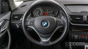 Pelēks BMW X1 2013 Rīga, ar dzinēja tilpumu 2.00 L un nobraukumu 275 tūkst. km par 6590 €, foto 14 vietnē AUTOMOTO.COM.LV