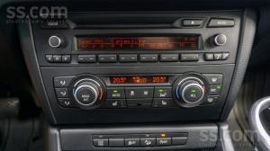 Pelēks BMW X1 2013 Rīga, ar dzinēja tilpumu 2.00 L un nobraukumu 275 tūkst. km par 6590 €, foto 17 vietnē AUTOMOTO.COM.LV