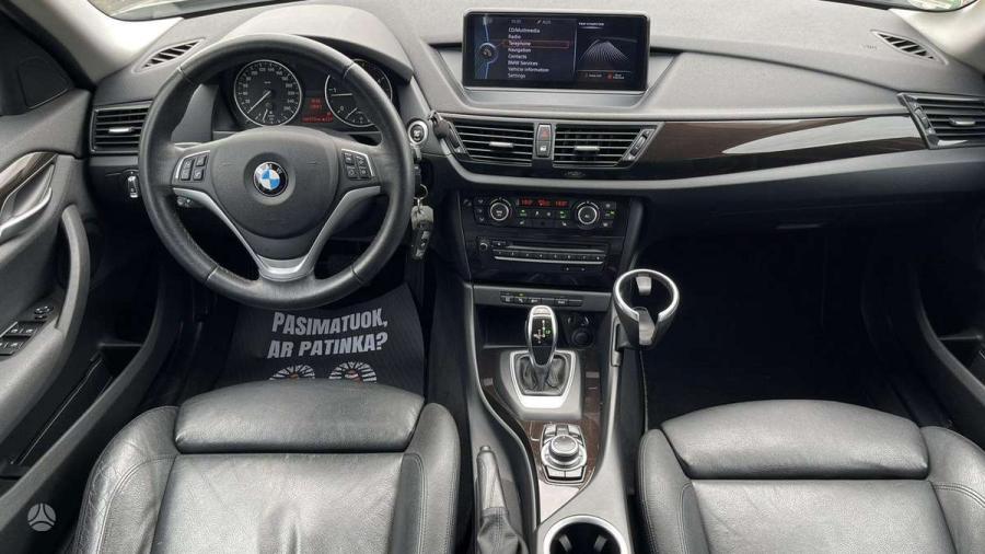 Grey BMW X1 2013 in Marijampole, with an engine capacity of 2.00 L and mileage of 367 thousand km for 7990 €, photo 17 on AUTOMOTO.COM.LV