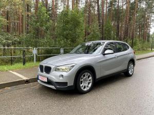 Серый БМВ Х1 2013 в Вильнюс, объемом двигателя 2.00 л и пробегом 205 тыс. км за 6400 €, фото 3 на AUTOMOTO.COM.LV