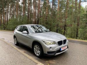 Серый БМВ Х1 2013 в Вильнюс, объемом двигателя 2.00 л и пробегом 205 тыс. км за 6400 €, фото 4 на AUTOMOTO.COM.LV