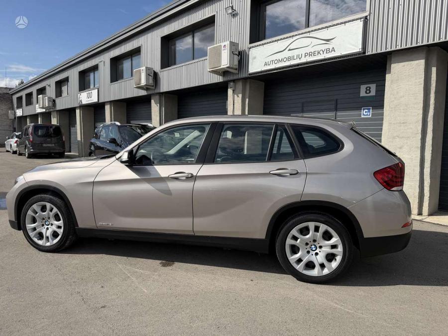 Grey BMW X1 2013 in Siauliai, with an engine capacity of 2.00 L and mileage of 95 thousand km for 6800 €, photo 6 on AUTOMOTO.COM.LV