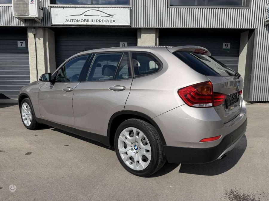 Grey BMW X1 2013 in Siauliai, with an engine capacity of 2.00 L and mileage of 95 thousand km for 6800 €, photo 8 on AUTOMOTO.COM.LV
