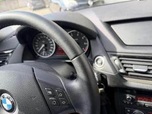 Grey BMW X1 2013 in Siauliai, with an engine capacity of 2.00 L and mileage of 95 thousand km for 6800 €, photo 12 on AUTOMOTO.COM.LV