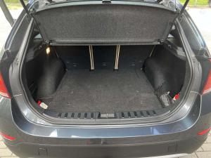 Grey BMW X1 2013 in Alytus, with an engine capacity of 2.00 L and mileage of 167 thousand km for 6950 €, photo 19 on AUTOMOTO.COM.LV