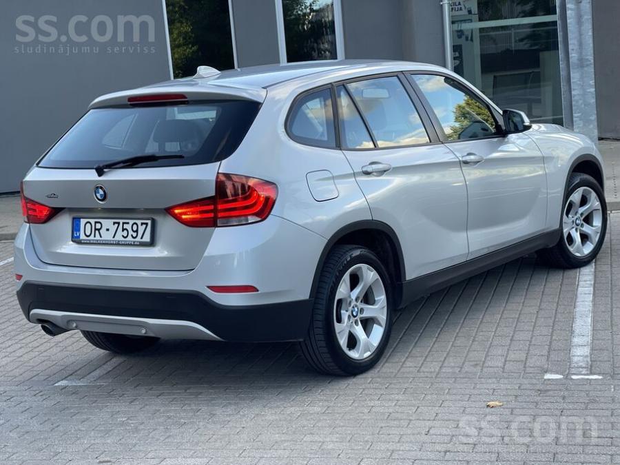 Grey BMW X1 2013 in Jurmala, with an engine capacity of 2.00 L and mileage of 0 thousand km for 7750 €, photo 5 on AUTOMOTO.COM.LV