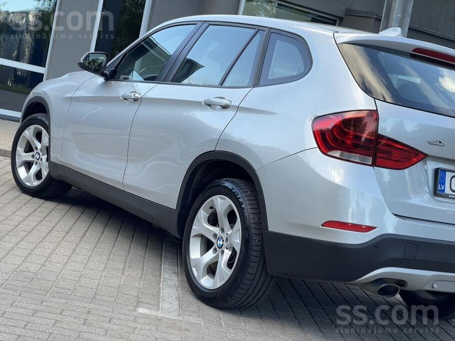 Grey BMW X1 2013 in Jurmala, with an engine capacity of 2.00 L and mileage of 0 thousand km for 7750 €, photo 7 on AUTOMOTO.COM.LV