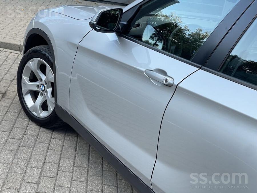 Grey BMW X1 2013 in Jurmala, with an engine capacity of 2.00 L and mileage of 0 thousand km for 7750 €, photo 13 on AUTOMOTO.COM.LV