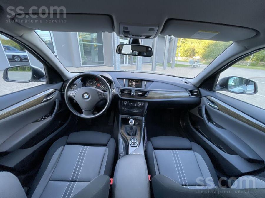 Grey BMW X1 2013 in Jurmala, with an engine capacity of 2.00 L and mileage of 0 thousand km for 7750 €, photo 27 on AUTOMOTO.COM.LV
