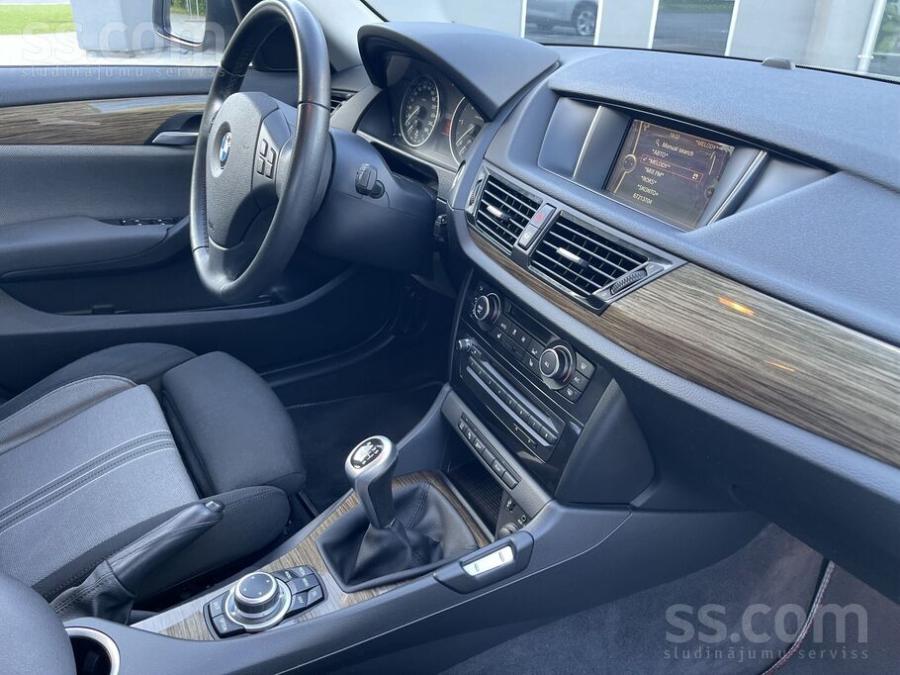 Grey BMW X1 2013 in Jurmala, with an engine capacity of 2.00 L and mileage of 0 thousand km for 7750 €, photo 31 on AUTOMOTO.COM.LV