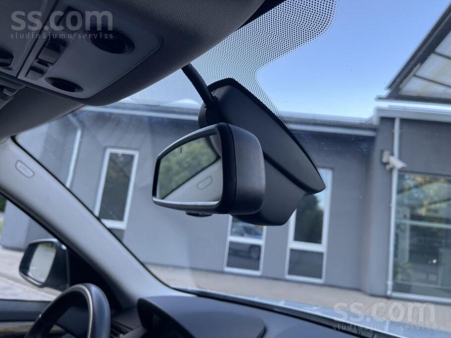 Grey BMW X1 2013 in Jurmala, with an engine capacity of 2.00 L and mileage of 0 thousand km for 7750 €, photo 32 on AUTOMOTO.COM.LV