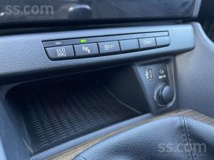 Grey BMW X1 2013 in Jurmala, with an engine capacity of 2.00 L and mileage of 0 thousand km for 7750 €, photo 35 on AUTOMOTO.COM.LV