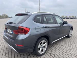 Grey BMW X1 2013 in Marijampole, with an engine capacity of 2.00 L and mileage of 231 thousand km for 5700 €, photo 6 on AUTOMOTO.COM.LV