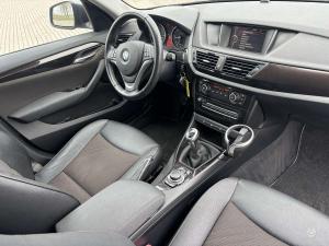 Grey BMW X1 2013 in Marijampole, with an engine capacity of 2.00 L and mileage of 231 thousand km for 5700 €, photo 12 on AUTOMOTO.COM.LV