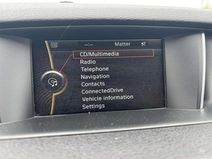 Grey BMW X1 2013 in Marijampole, with an engine capacity of 2.00 L and mileage of 231 thousand km for 5700 €, photo 14 on AUTOMOTO.COM.LV