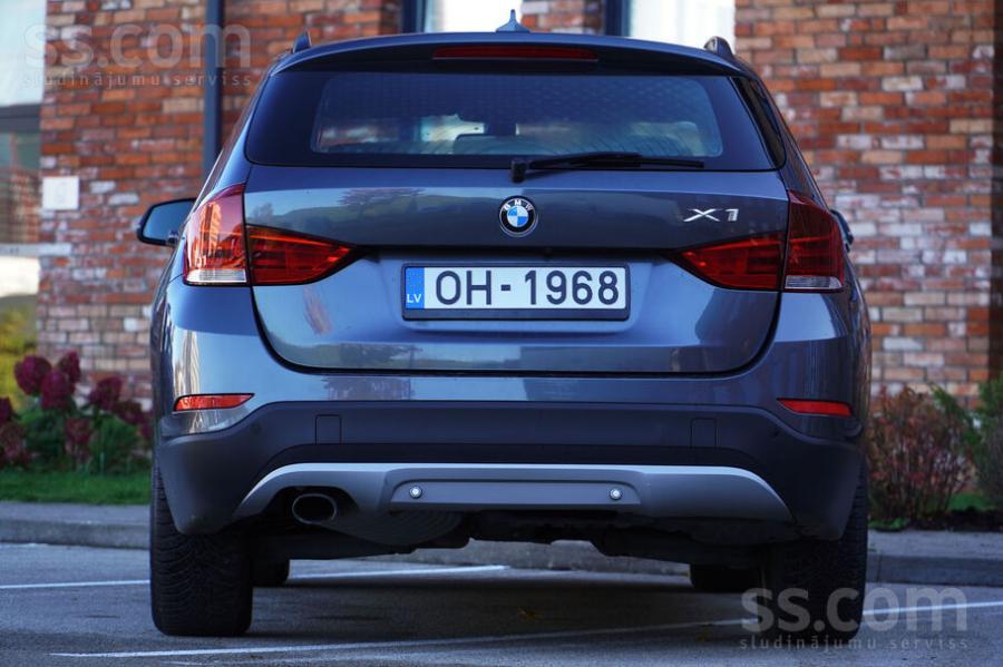Grey BMW X1 2014 in Riga, with an engine capacity of 2.00 L and mileage of 72 thousand km for 12990 €, photo 9 on AUTOMOTO.COM.LV