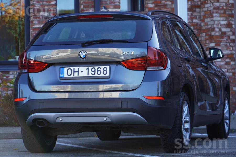 Grey BMW X1 2014 in Riga, with an engine capacity of 2.00 L and mileage of 72 thousand km for 12990 €, photo 11 on AUTOMOTO.COM.LV