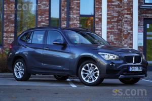 Grey BMW X1 2014 in Riga, with an engine capacity of 2.00 L and mileage of 72 thousand km for 12990 €, photo 4 on AUTOMOTO.COM.LV