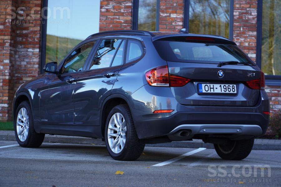 Grey BMW X1 2014 in Riga, with an engine capacity of 2.00 L and mileage of 72 thousand km for 12990 €, photo 8 on AUTOMOTO.COM.LV
