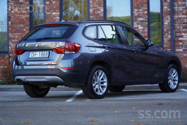 Grey BMW X1 2014 in Riga, with an engine capacity of 2.00 L and mileage of 72 thousand km for 12990 €, photo 10 on AUTOMOTO.COM.LV