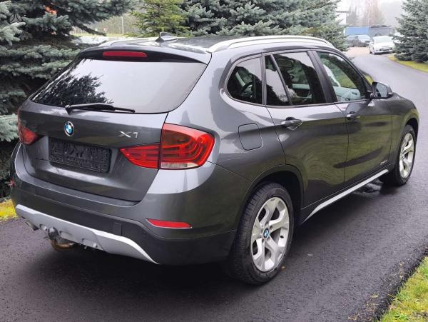 Pelēks BMW X1 2014 Utena, ar dzinēja tilpumu 2.00 L un nobraukumu 263 tūkst. km par 8400 €, foto 5 vietnē AUTOMOTO.COM.LV