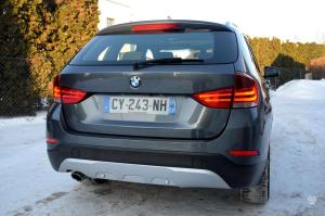 Grey BMW X1 2014 in Kaunas, with an engine capacity of 2.00 L and mileage of 260 thousand km for 8450 €, photo 5 on AUTOMOTO.COM.LV