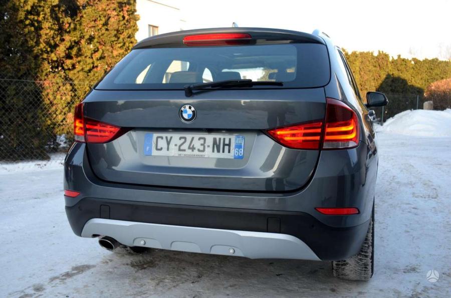 Grey BMW X1 2014 in Kaunas, with an engine capacity of 2.00 L and mileage of 260 thousand km for 8450 €, photo 5 on AUTOMOTO.COM.LV