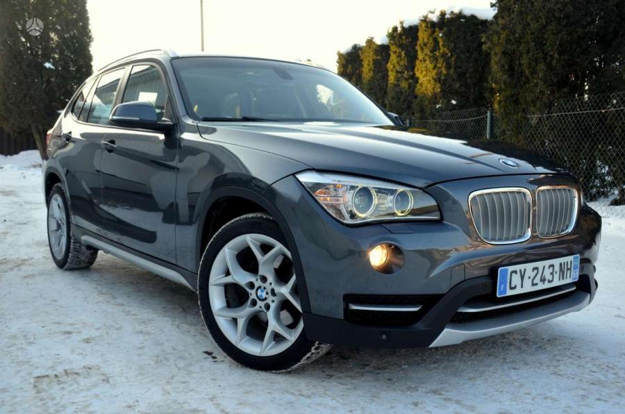 Grey BMW X1 2014 in Kaunas, with an engine capacity of 2.00 L and mileage of 260 thousand km for 8450 €, photo 7 on AUTOMOTO.COM.LV