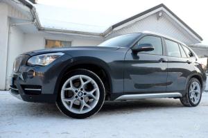 Grey BMW X1 2014 in Kaunas, with an engine capacity of 2.00 L and mileage of 260 thousand km for 8450 €, photo 11 on AUTOMOTO.COM.LV