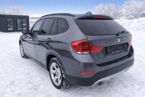 Grey BMW X1 2014 in Siauliai, with an engine capacity of 2.00 L and mileage of 219 thousand km for 9550 €, photo 6 on AUTOMOTO.COM.LV