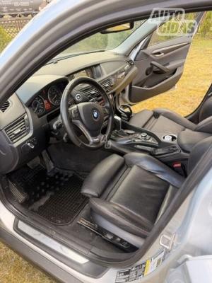 Pelēks BMW X1 2014 Panevēža, ar dzinēja tilpumu 2.00 L un nobraukumu 166 tūkst. km par 8300 €, foto 4 vietnē AUTOMOTO.COM.LV
