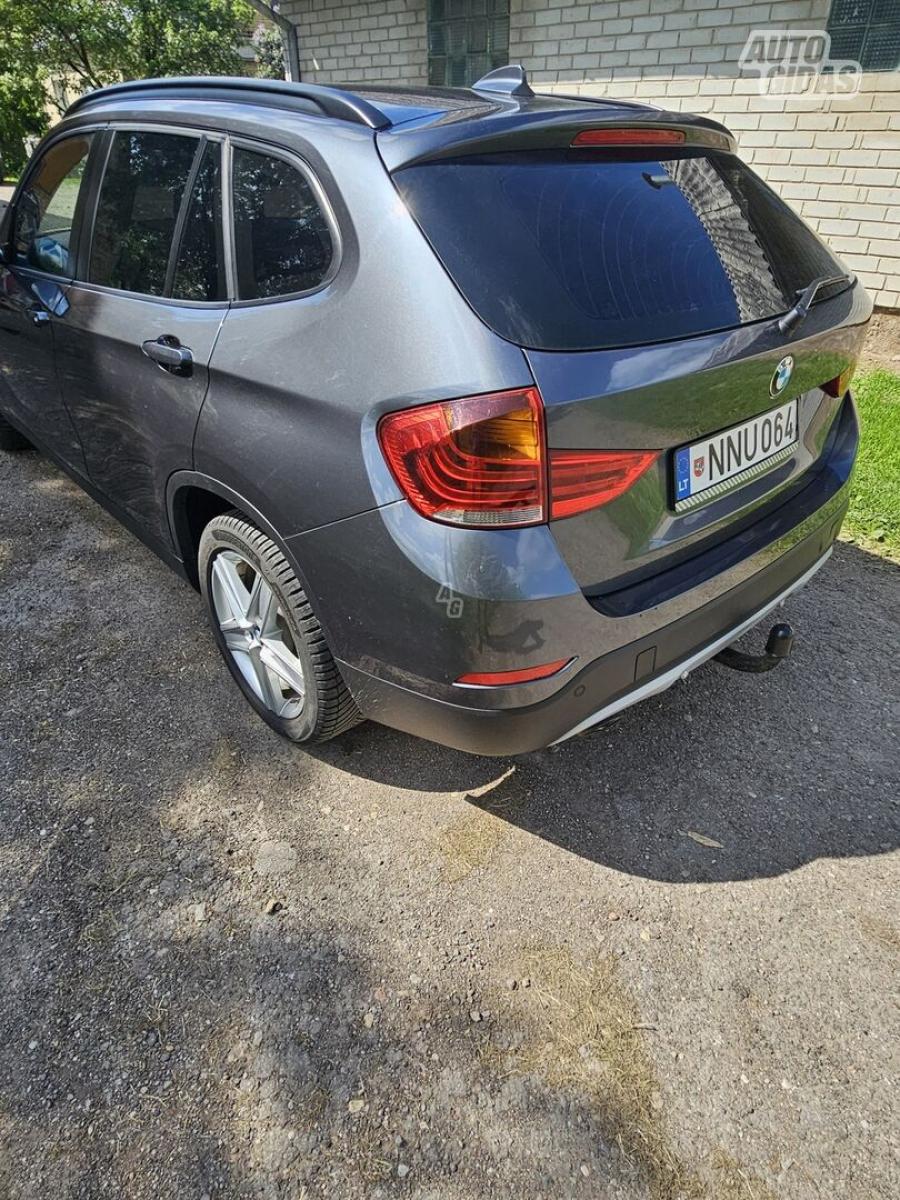 Pelēks BMW X1 2014 Panevēža, ar dzinēja tilpumu 2.00 L un nobraukumu 150 tūkst. km par 7700 €, foto 6 vietnē AUTOMOTO.COM.LV