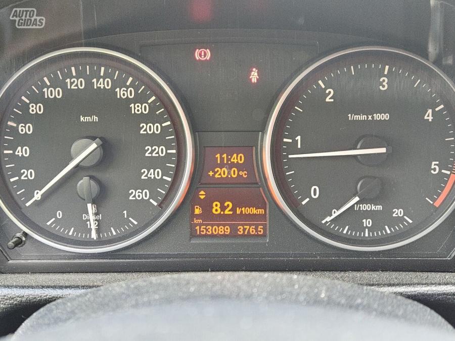 Pelēks BMW X1 2014 Panevēža, ar dzinēja tilpumu 2.00 L un nobraukumu 150 tūkst. km par 7700 €, foto 14 vietnē AUTOMOTO.COM.LV