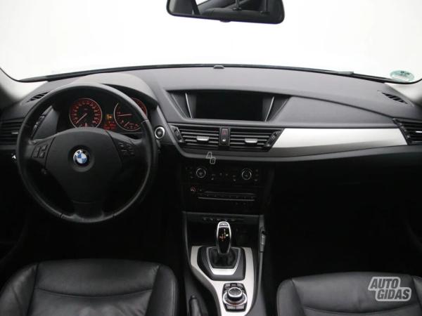 Pelēks BMW X1 2014 Viļņa, ar dzinēja tilpumu 2.00 L un nobraukumu 152 tūkst. km par 13799 €, foto 2 vietnē AUTOMOTO.COM.LV