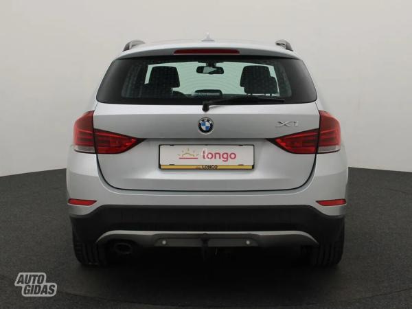 Pelēks BMW X1 2014 Viļņa, ar dzinēja tilpumu 2.00 L un nobraukumu 152 tūkst. km par 13799 €, foto 5 vietnē AUTOMOTO.COM.LV