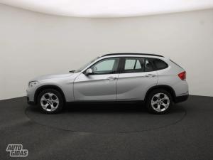 Grey BMW X1 2014 in Vilnius, with an engine capacity of 2.00 L and mileage of 152 thousand km for 13799 €, photo 7 on AUTOMOTO.COM.LV